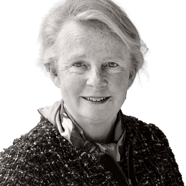 People - 2 Temple Gardens